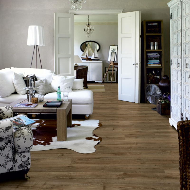 Pergo Farmhouse Oak Laminate Flooring Plank - L0331-03371